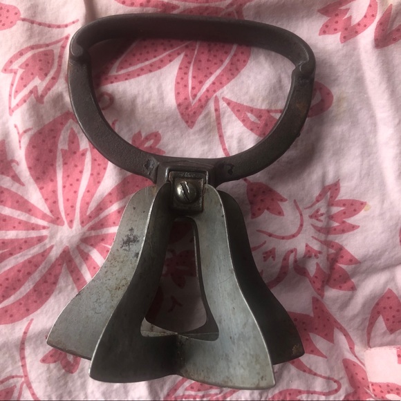Kitchen | Old Skool Pastry Cutter | Poshmark